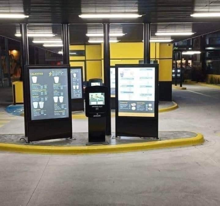 Andatti Drive el nuevo concepto de cafetería de Oxxo | Ciudad Trendy